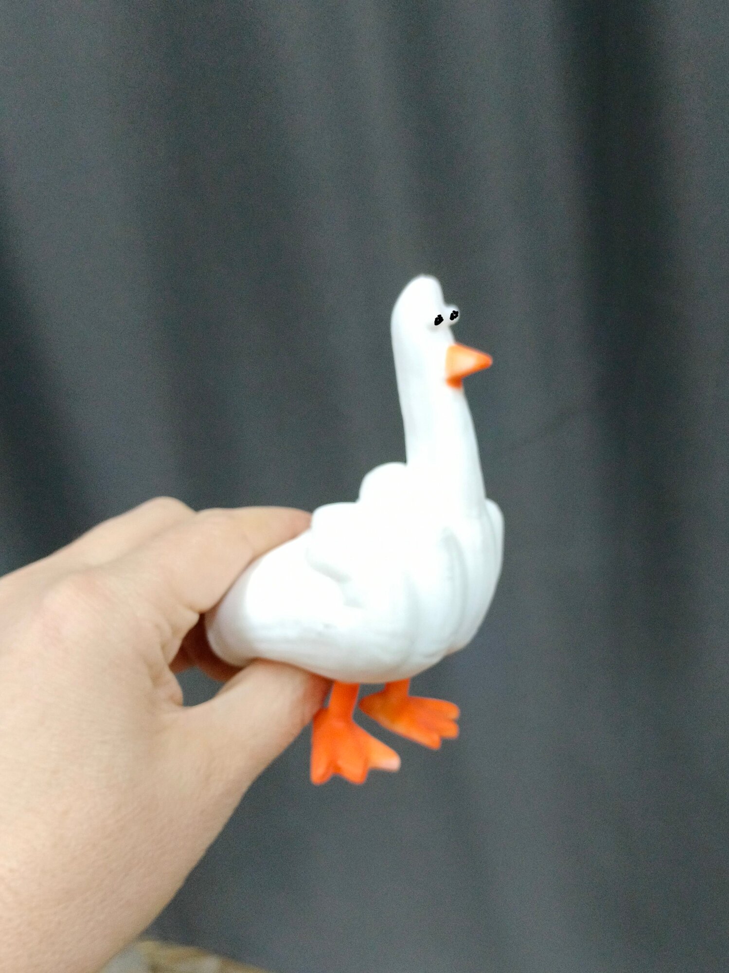 Утка средний палец сквиш тянучка антистресс игрушка