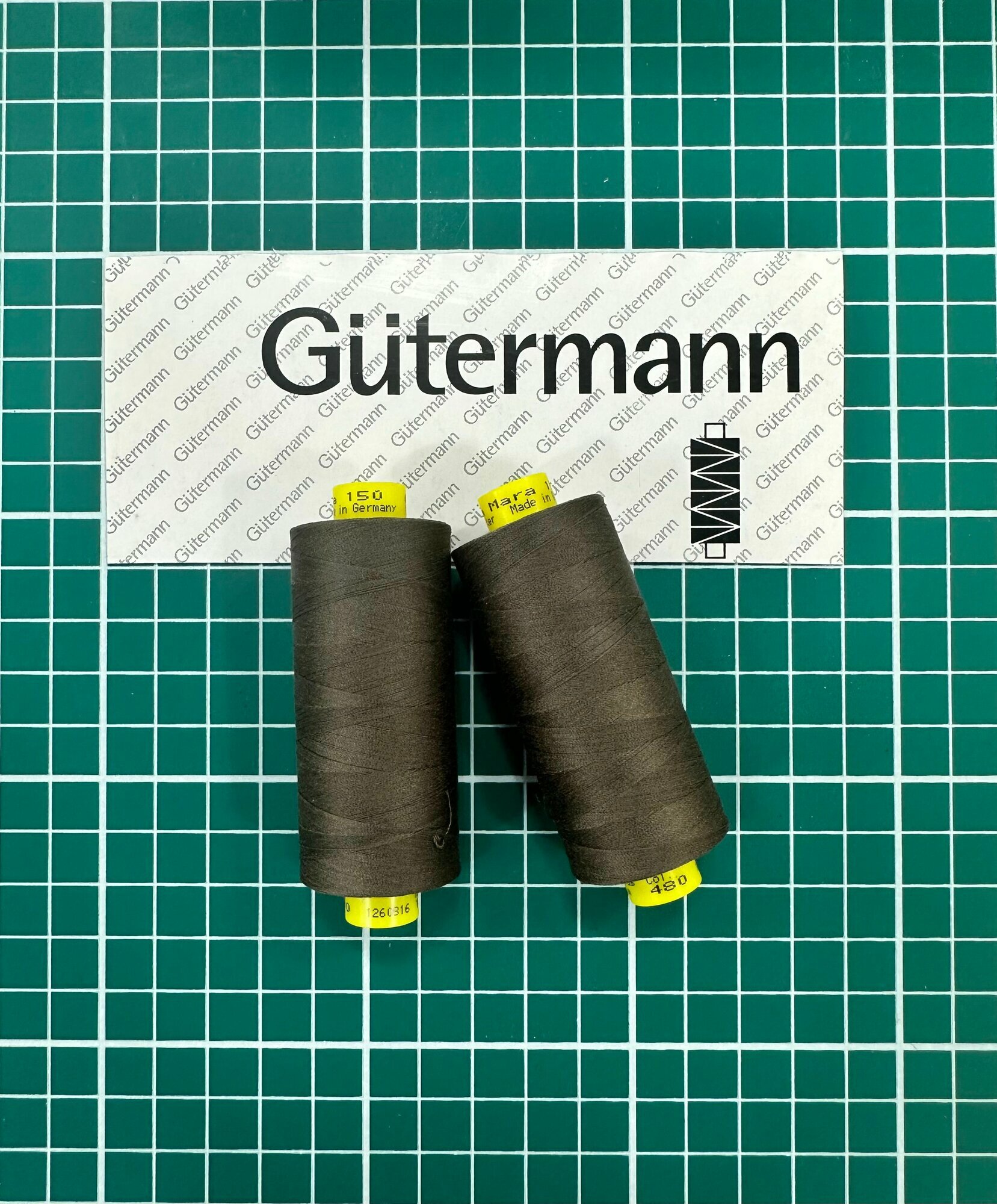 Gutermann Mara 150; col: 480 (1000 м) Нитки для шитья