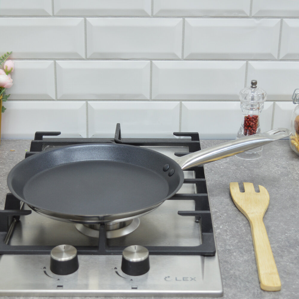 Блинница антипригарная 24 см с индукционным дном, Xylan, нержавеющая сталь, 3.5 мм