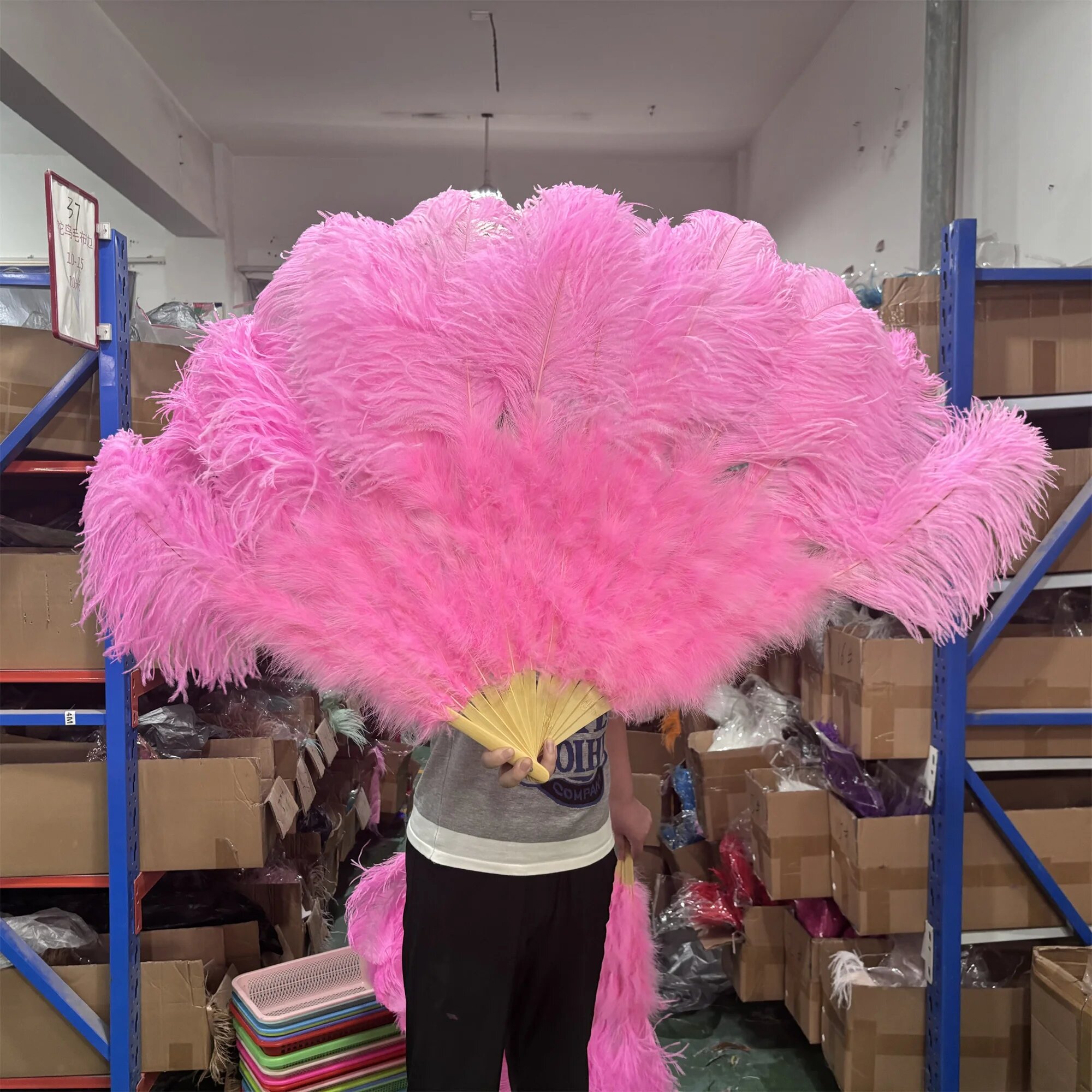 Складные розовые веера из страусиных перьев Dark Pink, 100CM 1PCS Left