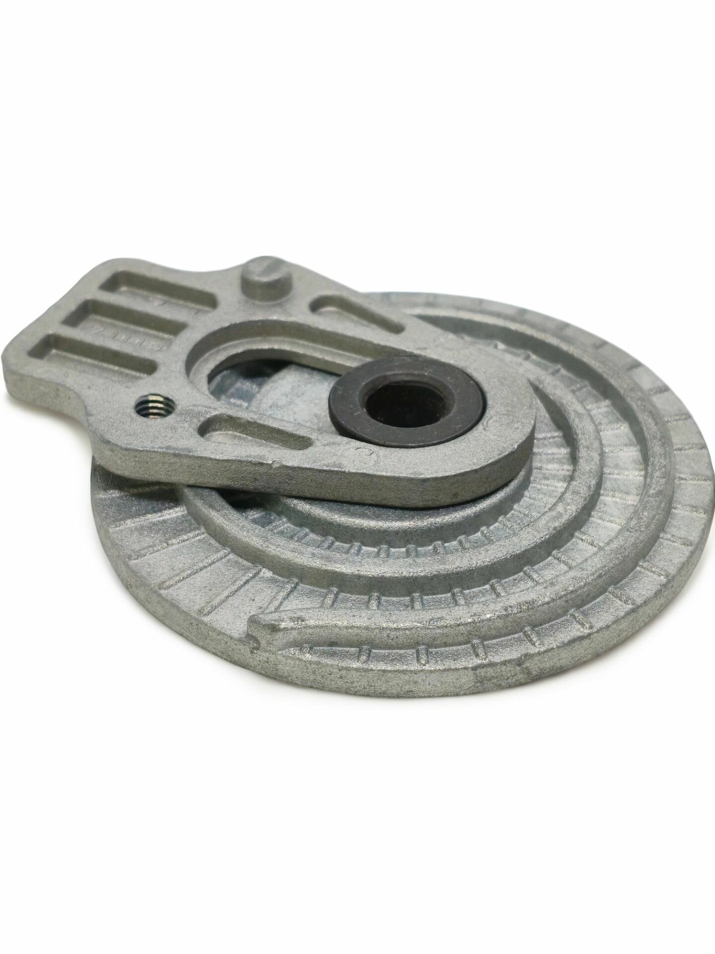 Натяжитель цепи электрической цепной пилы Ставр ПЦЭ-40/2000