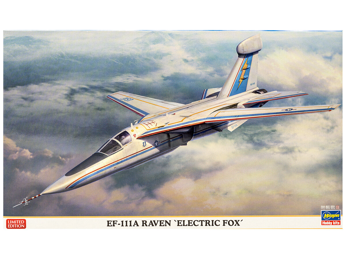 02483 Hasegawa Американский самолет радиоэлектронной борьбы EF-111A Raven Electric Fox (1:72)