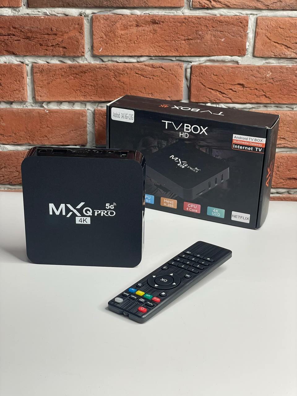 Цифровая смарт ТВ приставка MXQ4K 8/128GB WI-FI, медиаплеер для телевизора с вайфаем