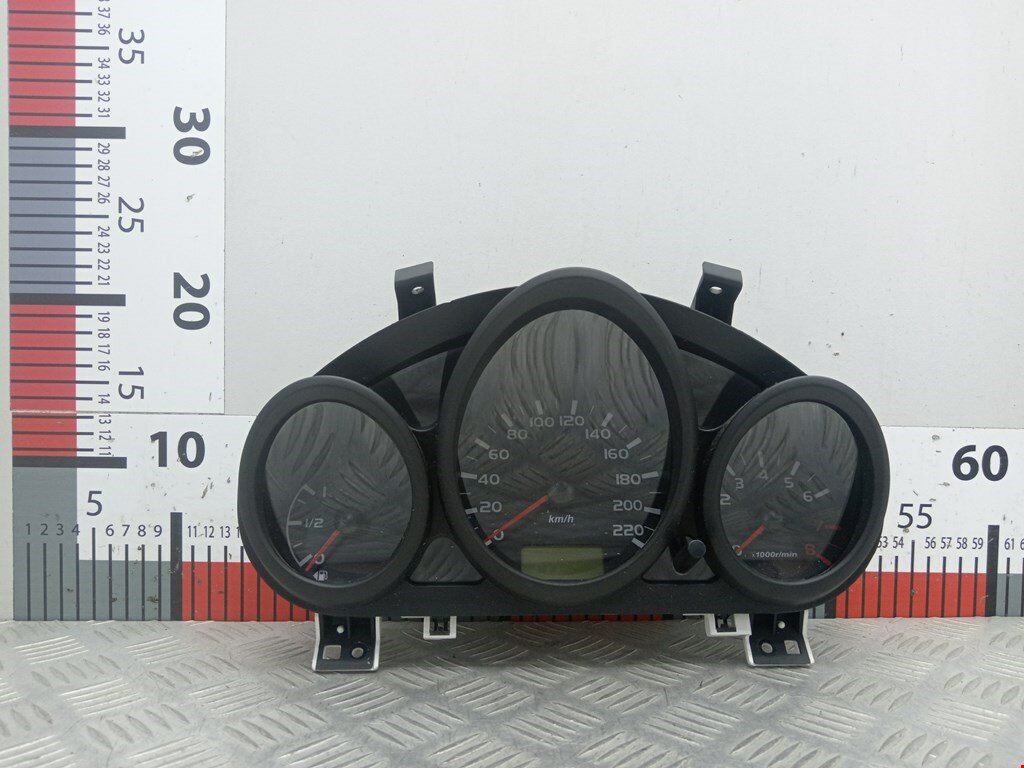 Панель приборная (щиток приборов) Mitsubishi Colt 6 MR951770 арт. 2141762