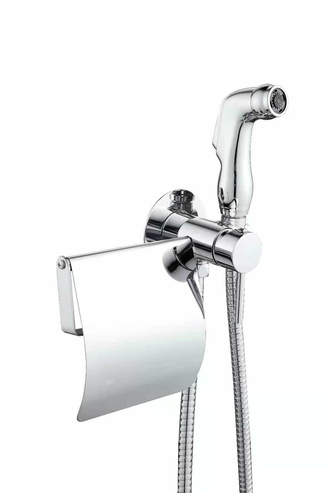 Смеситель с гигиенической лейкой Esko Line Concealed Mixer SMH04 скрытый монтаж