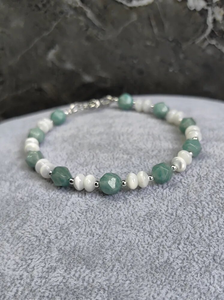 Браслет, амазонит, перламутр