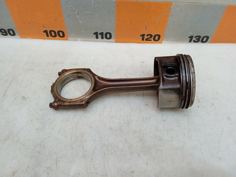 Б/У 2.8 AHA, Фольксваген Пассат Б5 Поршень с шатуном Volkswagen Passat 1999 B5 343382 VAG арт. 078107065AF