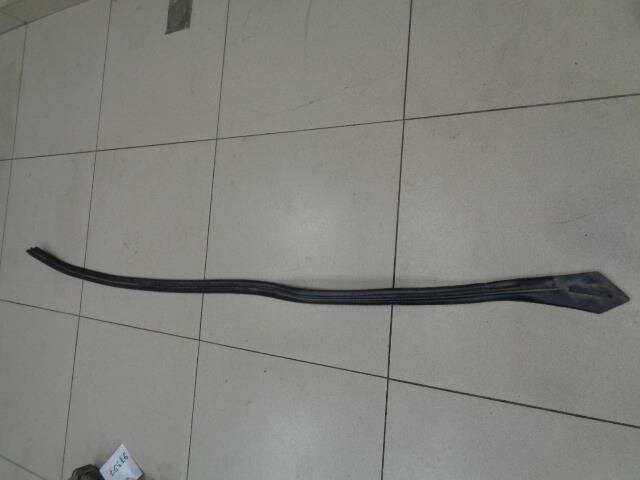 Уплотнитель (наружный) от Iran Khodro Samand 2003>