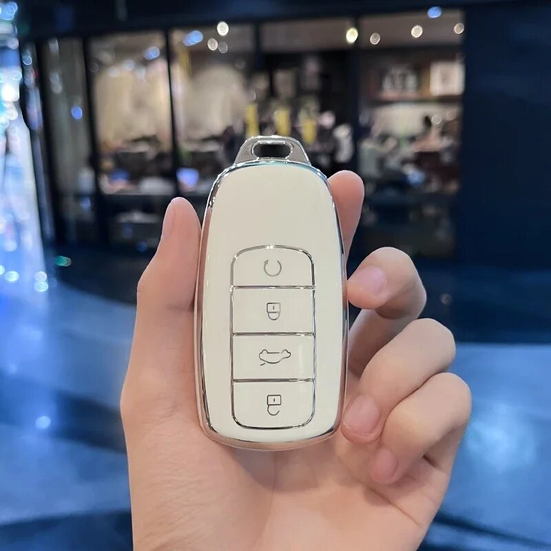 Чехол для ключа Chery Tigo белый