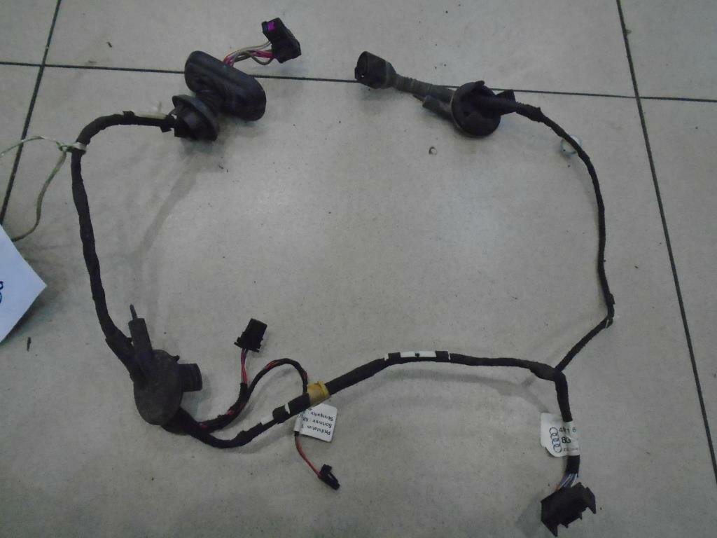 Проводка двери задней правой от Audi A6 C6 2004-2011