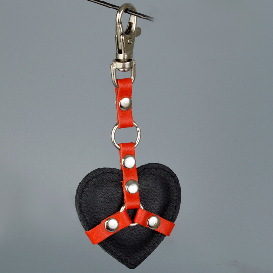 Украшение на сумку