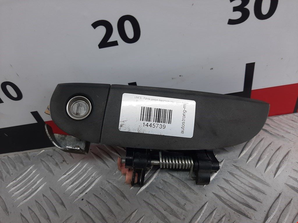 Ручка двери наружная передняя левая / 1445739 826500X0 826500X000CA для Hyundai i10 1 (с пробегом)