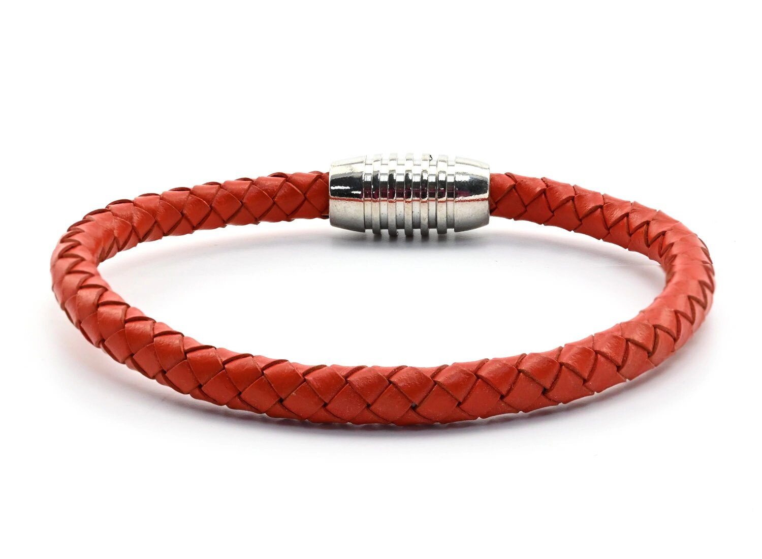 Плетеный браслет, кожа