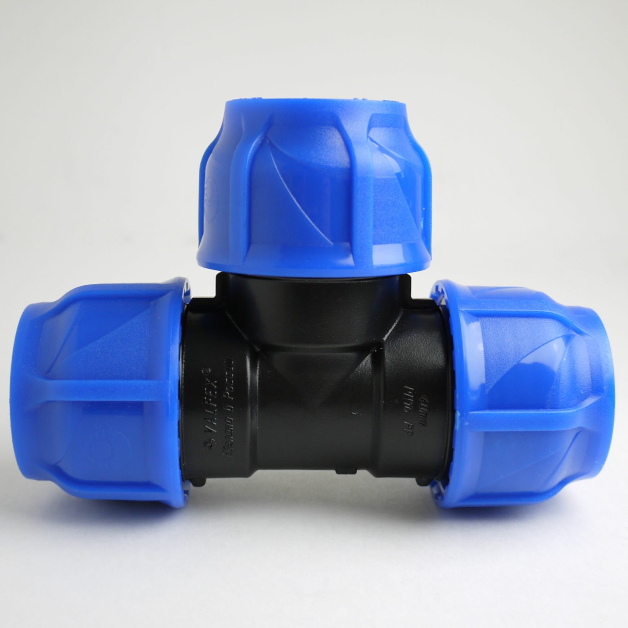 Тройник ПНД разборный 40 х 40 х 40 (1 штука)