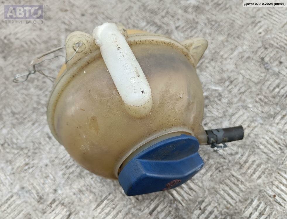 Бачок расширительный Volkswagen Golf-4