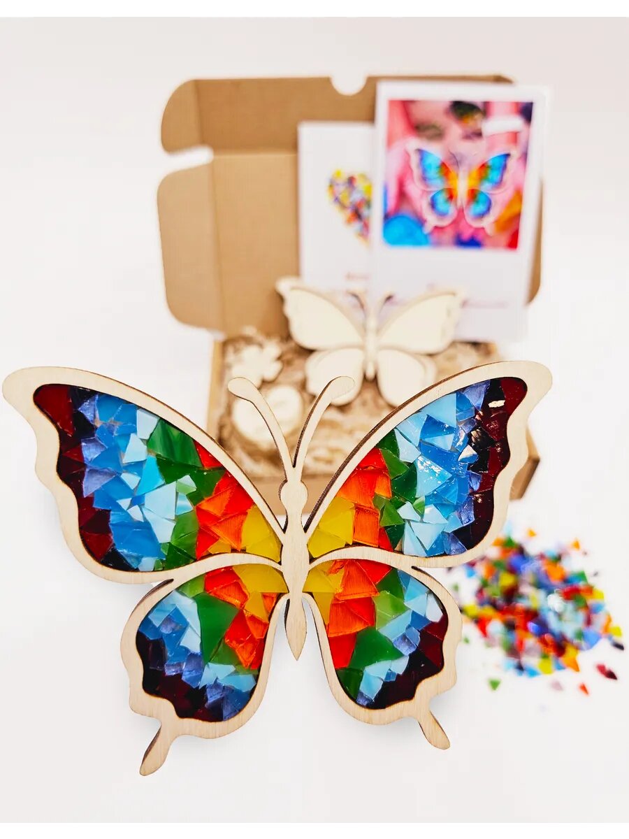 Набор витражной мозаики Бабочка 9 см