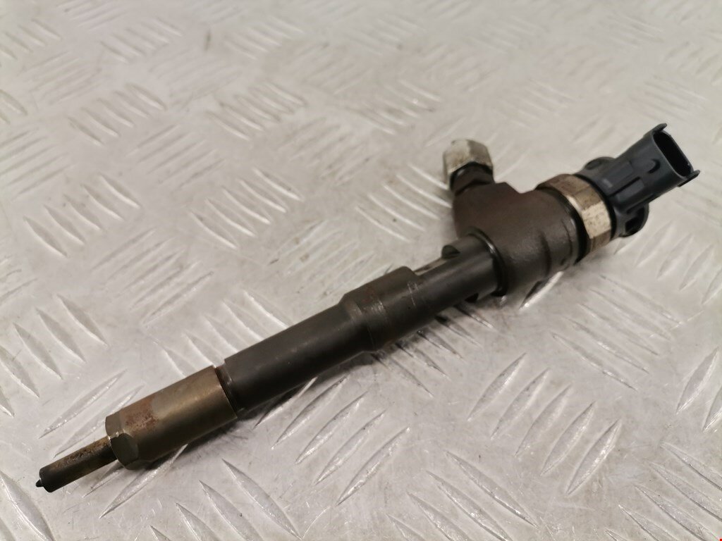 Форсунка дизельная электрическая Renault Logan 2 166000121R арт. 1402794