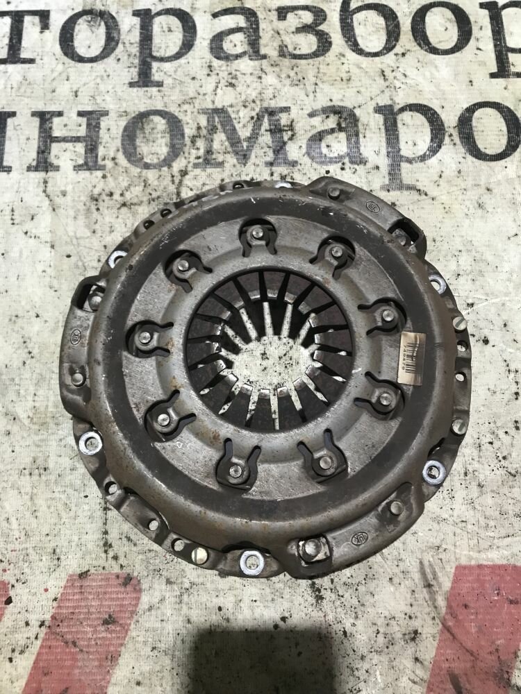 Корзина сцепления Renault Scenic III (2009—2012) 8200749475