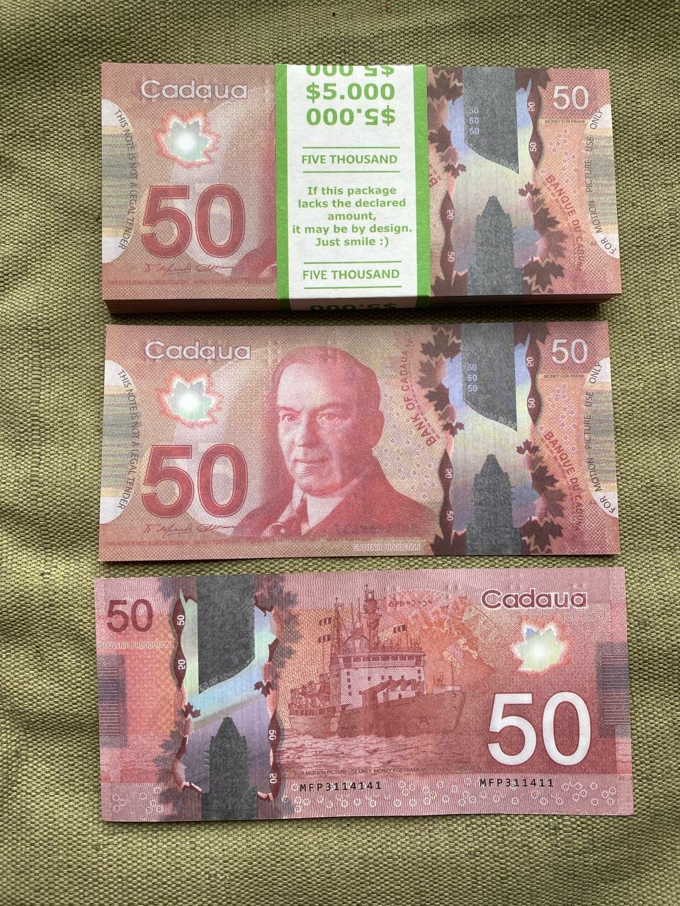 Пачка сувенирных денег 50 канадских долларов (Канада), 80 купюр (билеты банка приколов, бутафорские пачки)