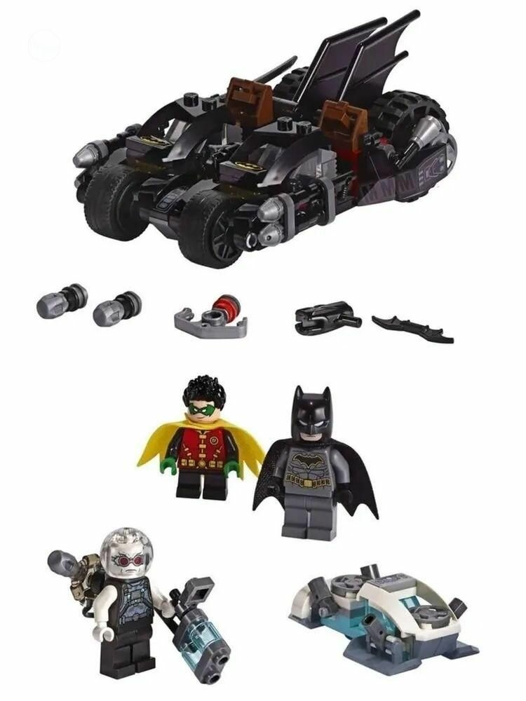 Конструктор Batleader Batman "Гонка на мотоциклах с Мистером Фризом" 216 деталей