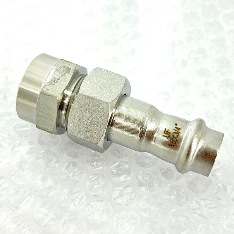 Муфта пресс-В 15 x 3/4' с разъемным соединением и плоск. прокладкой нерж. сталь UNI-FITT