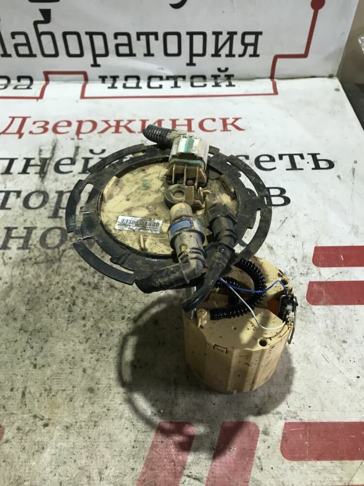 Датчик уровня топлива Opel Astra J (2009—2012) 13272601