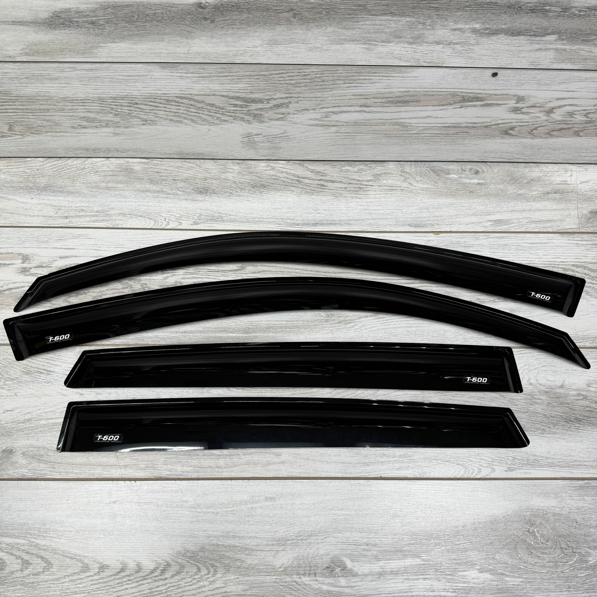 Дефлекторы (ветровики) окон на Zotye T600 2013-