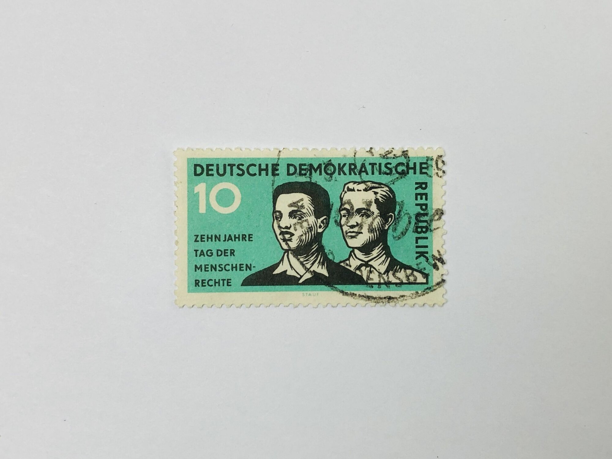 Почтовые марки Права человека. 10 лет Всеобщей декларации прав человека Германия (ГДР). 1958. Михель: DD 669. Гашен