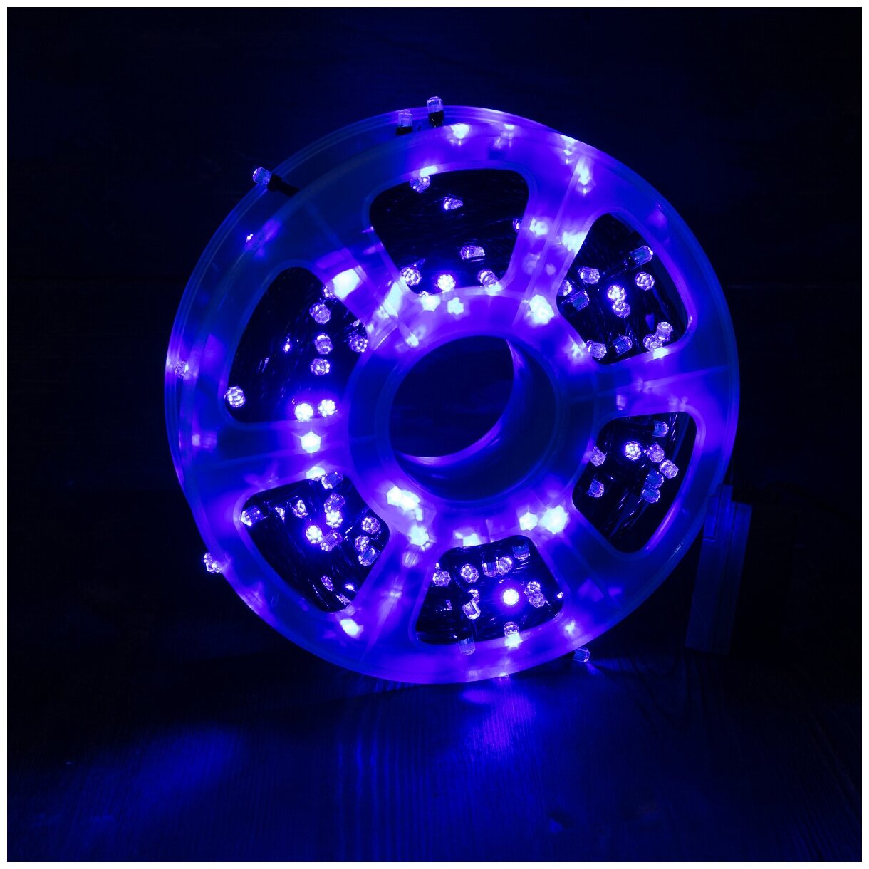 Новогодняя гирлянда уличная линейная, 500 LED, синяя, тёмный провод, крупные диоды, 1 режим, 50 метров