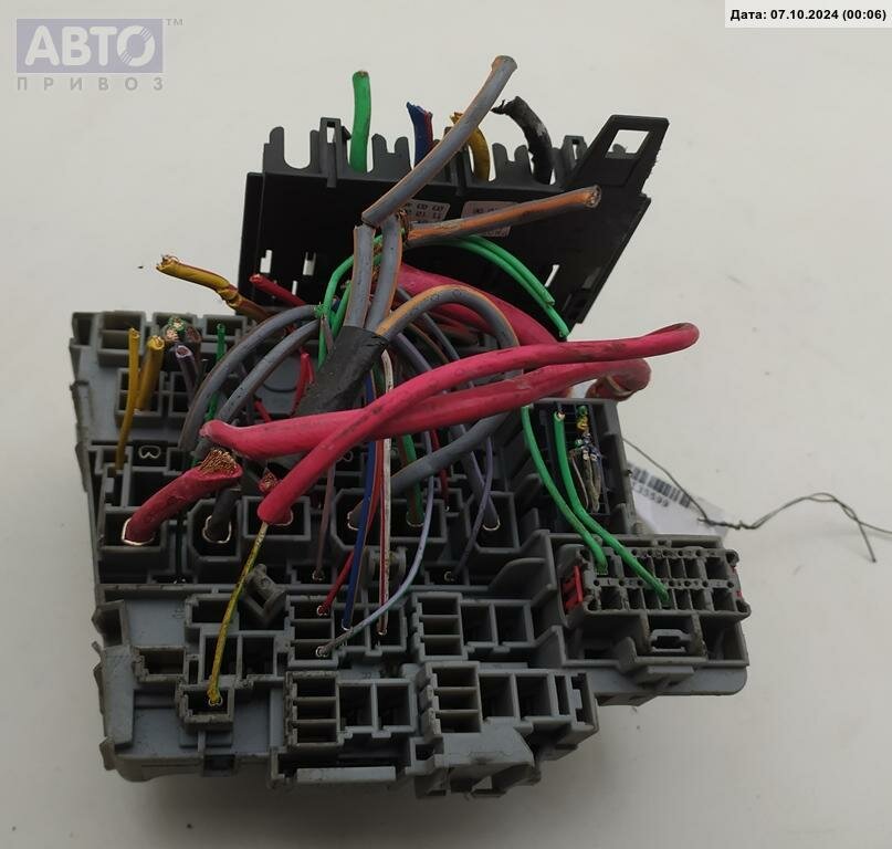 Блок предохранителей Ford S-Max