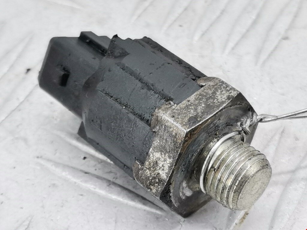 Датчик детонации Renault Clio 3 8200680689 арт. 1782722