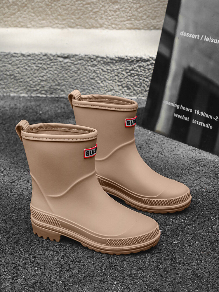 Летние полусапожки, новый стиль, женские резиновые сапоги, корейский стиль, модные студенческие резиновые сапоги для отдыха на природе, нескользящие утолщенные водонепроницаемые сапоги средней длины, универсальные для всех сезоновEU:42