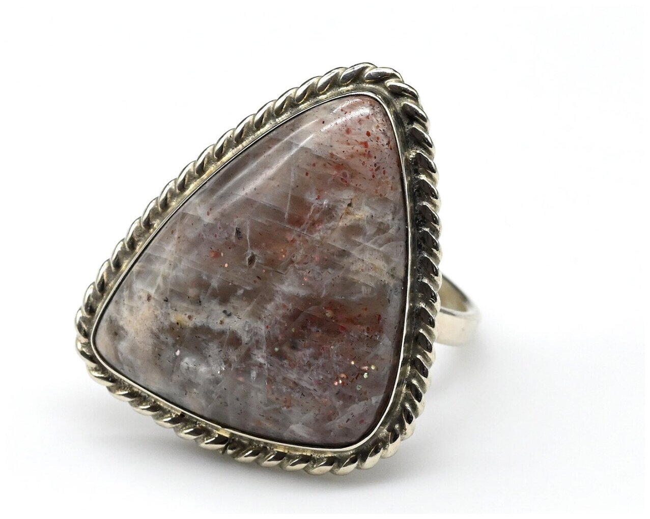 Кольцо, гeлиoлит