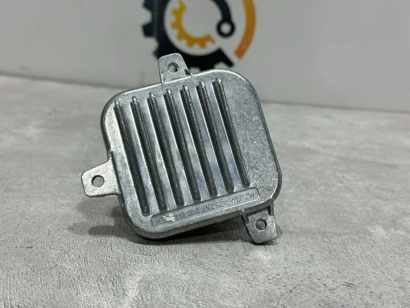 Светодиодный модуль правый BMW X1 F48 F49 63117428792