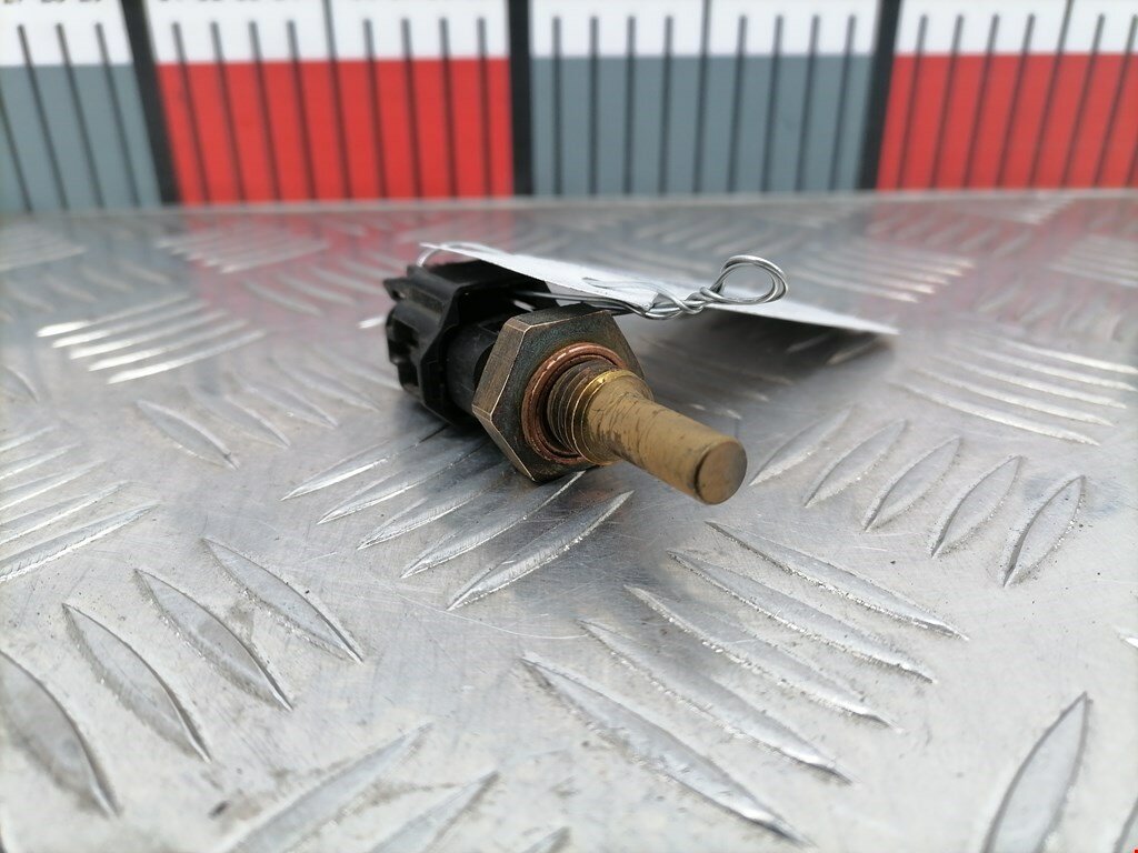 Датчик температуры охлаждающей жидкости Opel Zafira B 55353809 арт. 2036874