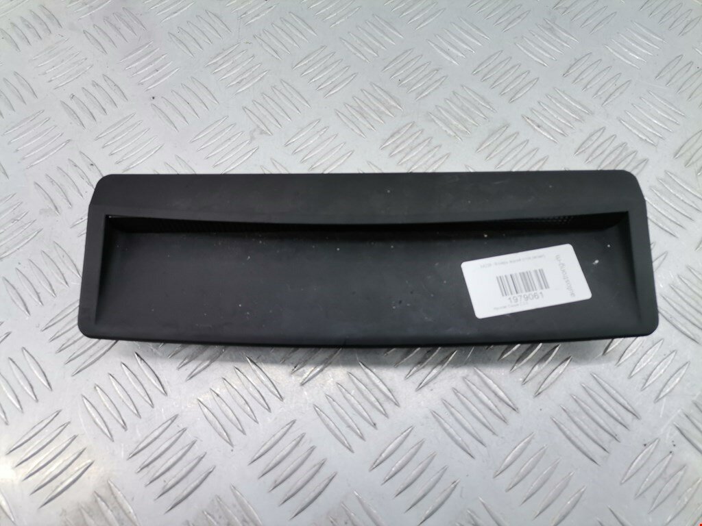 Фонарь дополнительный тормозной (стоп-сигнал) Hyundai Coupe 2 927002C000 арт. 1979061