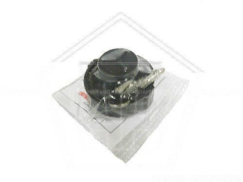 Крышка бензобака ваз 2101 дааз (с ключом) в блист. (94)