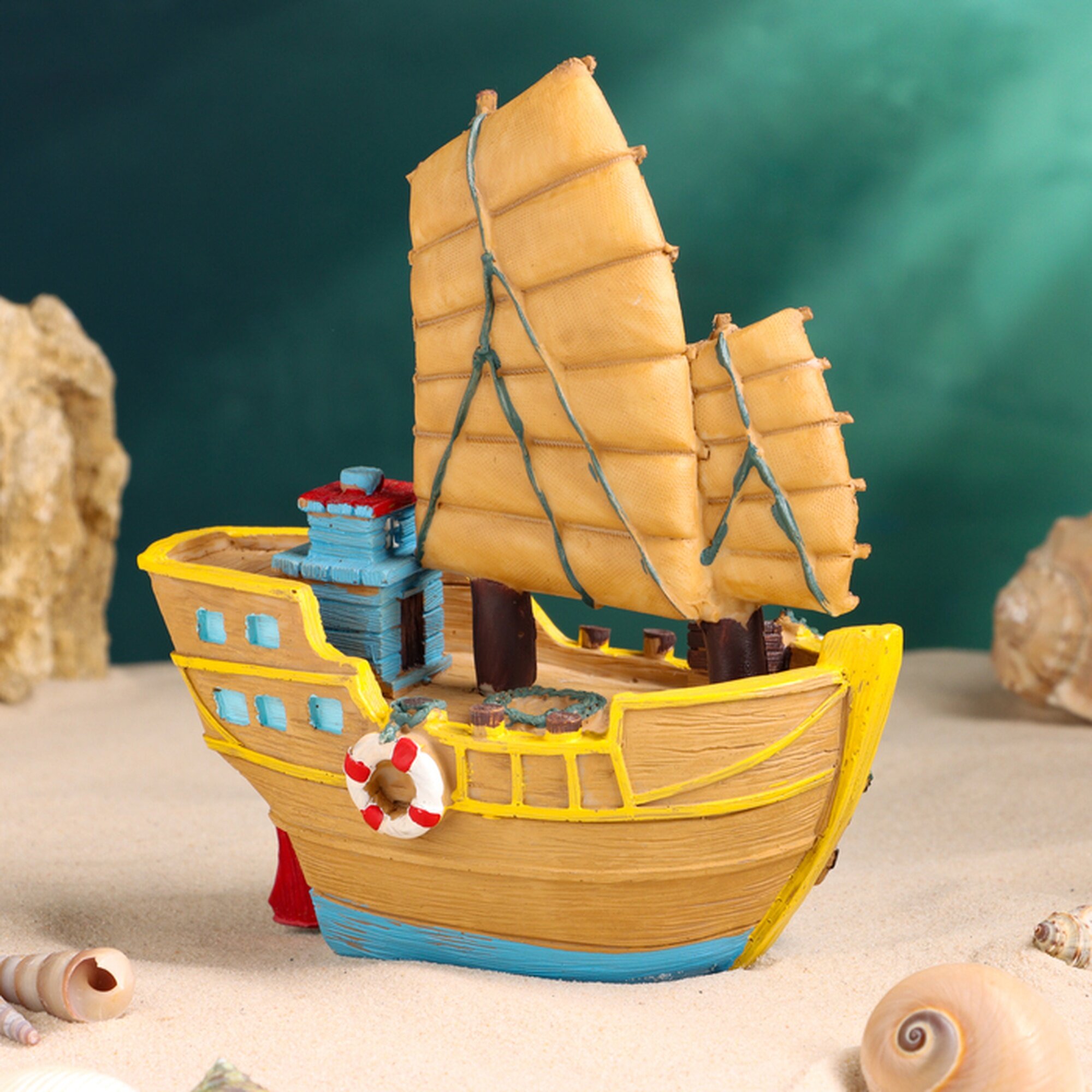 Корабль сувенирный Парусник TAKE IT EASY, полистоун, 15x17x9 см, цвет бежевый, 10103019