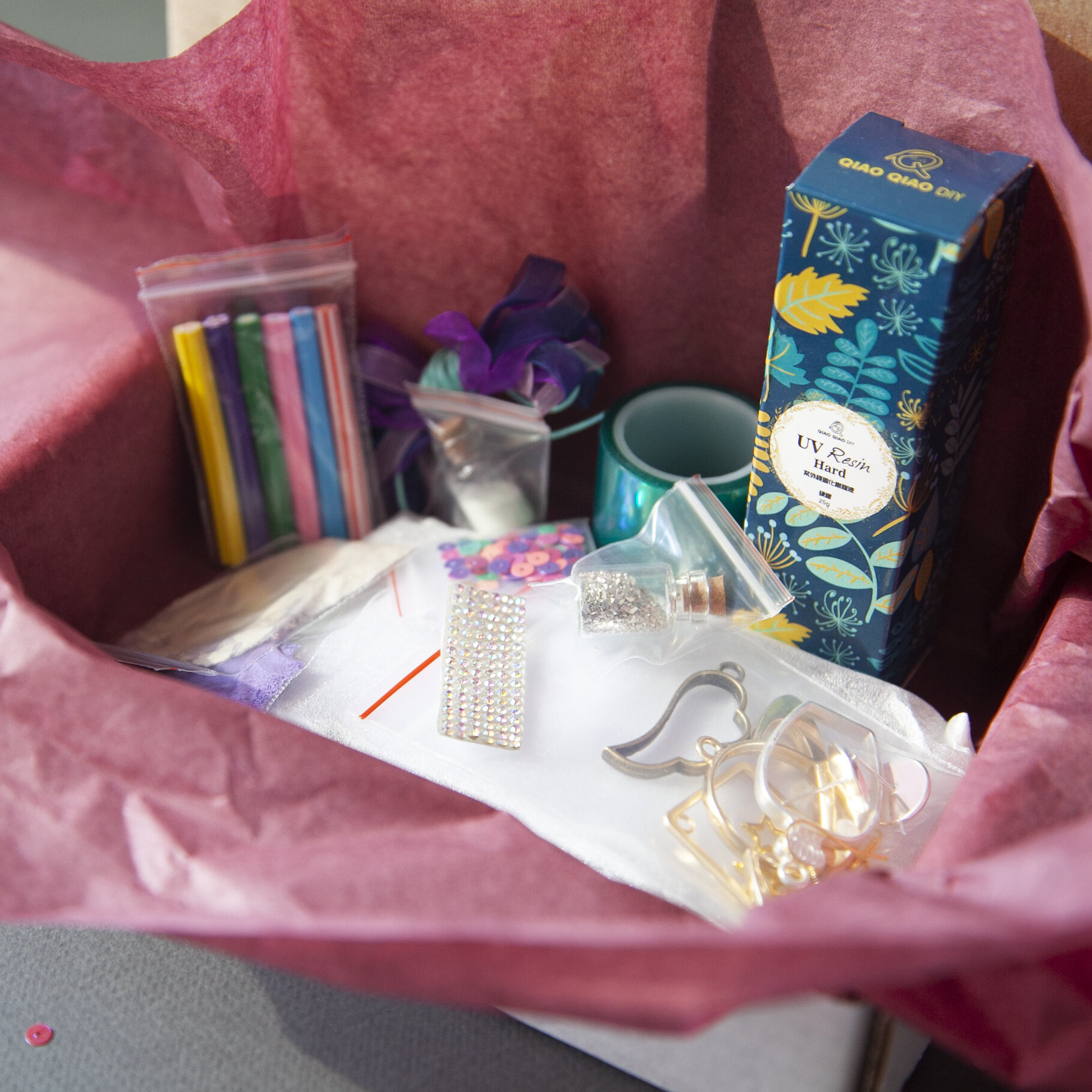 Набор для творчества с УФ акриловой смолой и LED лампой