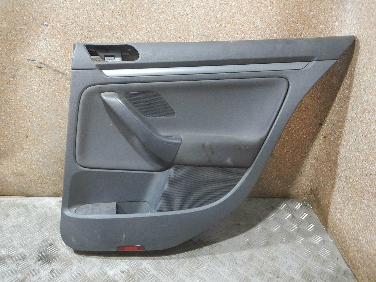 Б/У Обшивка двери задней правой, Volkswagen (Фольксваген)-JETTA (06-11) VOLKSWAGEN JETTA (06-11) Царапины 298276 VAG арт...