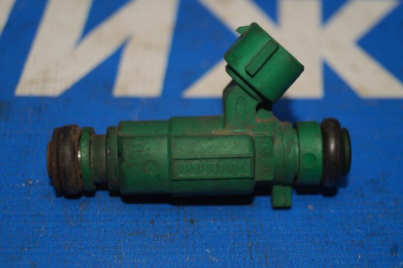 Форсунка Kia Magentis EF 2.5 (G6BV) 2006 (б/у) 3531037150