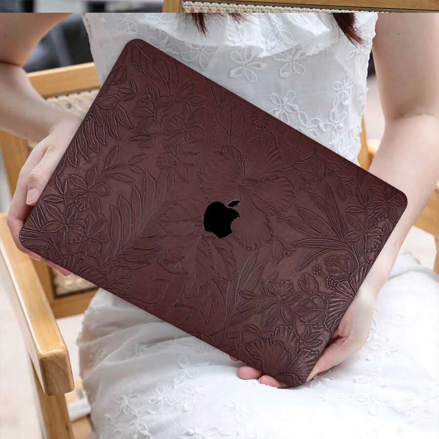 Кожаный чехол для MacBook Air 13" Red M2 M3 A3113