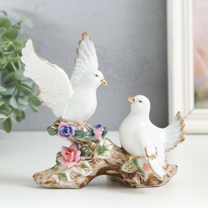 Фигурка керамика «Голуби на цветочной ветке», 12 см