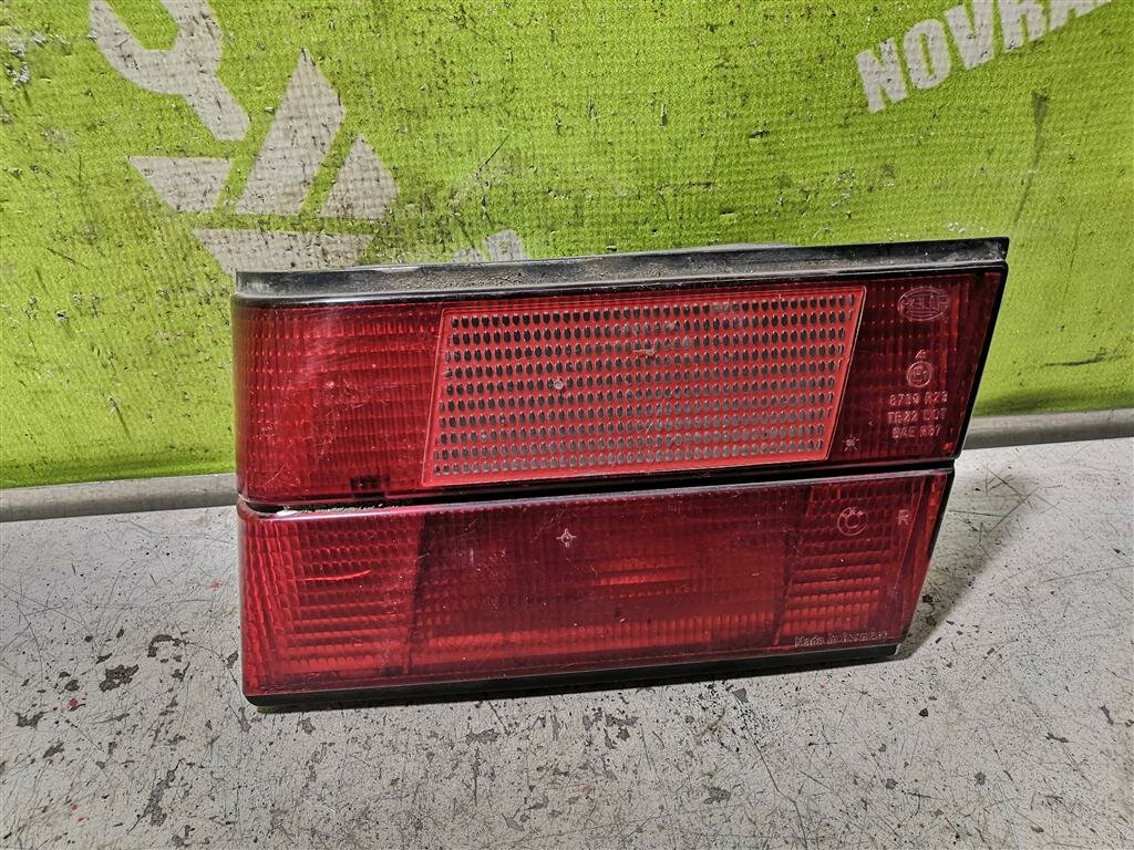 Фонарь задний внутренний правый BMW 5-серия E34 88-95