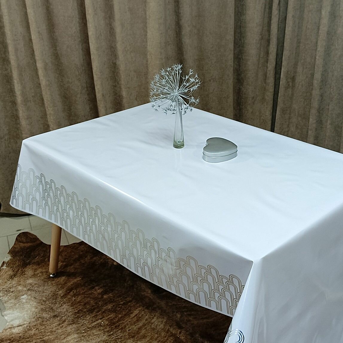 Клеенка "PALERMO", ПВХ, 140 см x 200см, водоотталкивающая, антискользящая, белая