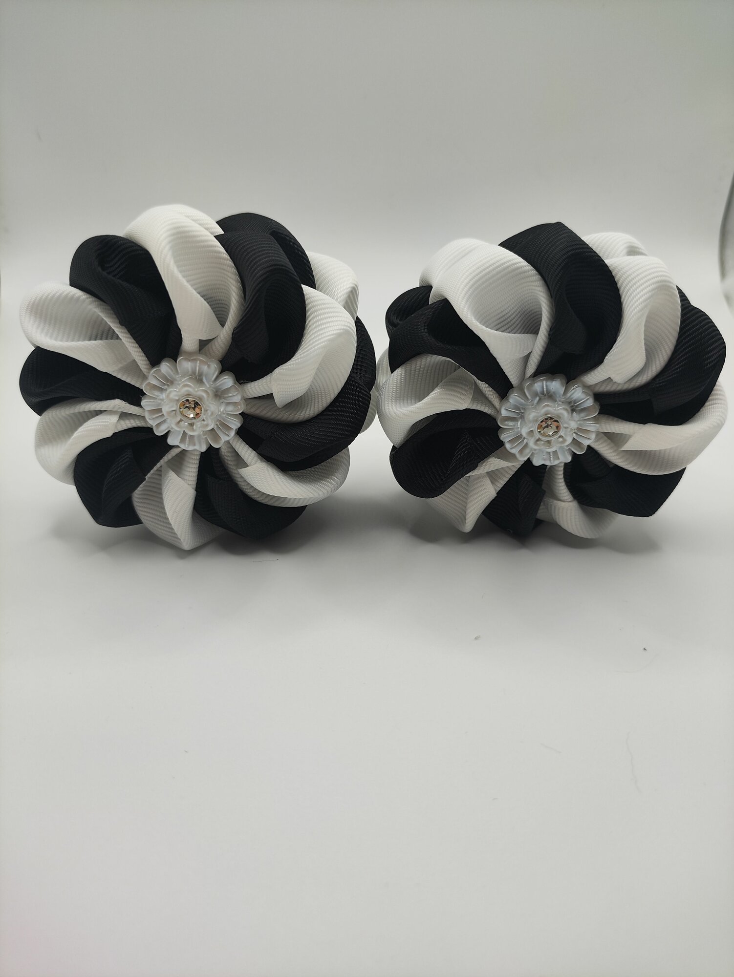 Бант на резинке"Зефирка" для девочек