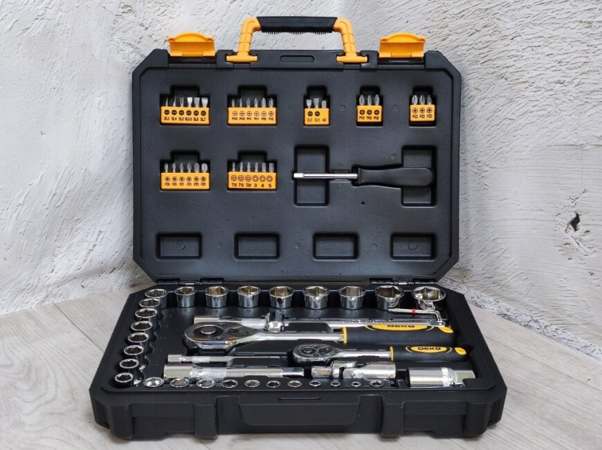 Набор инструмента для автомобиля DEKO DKMT72 (065-0734)