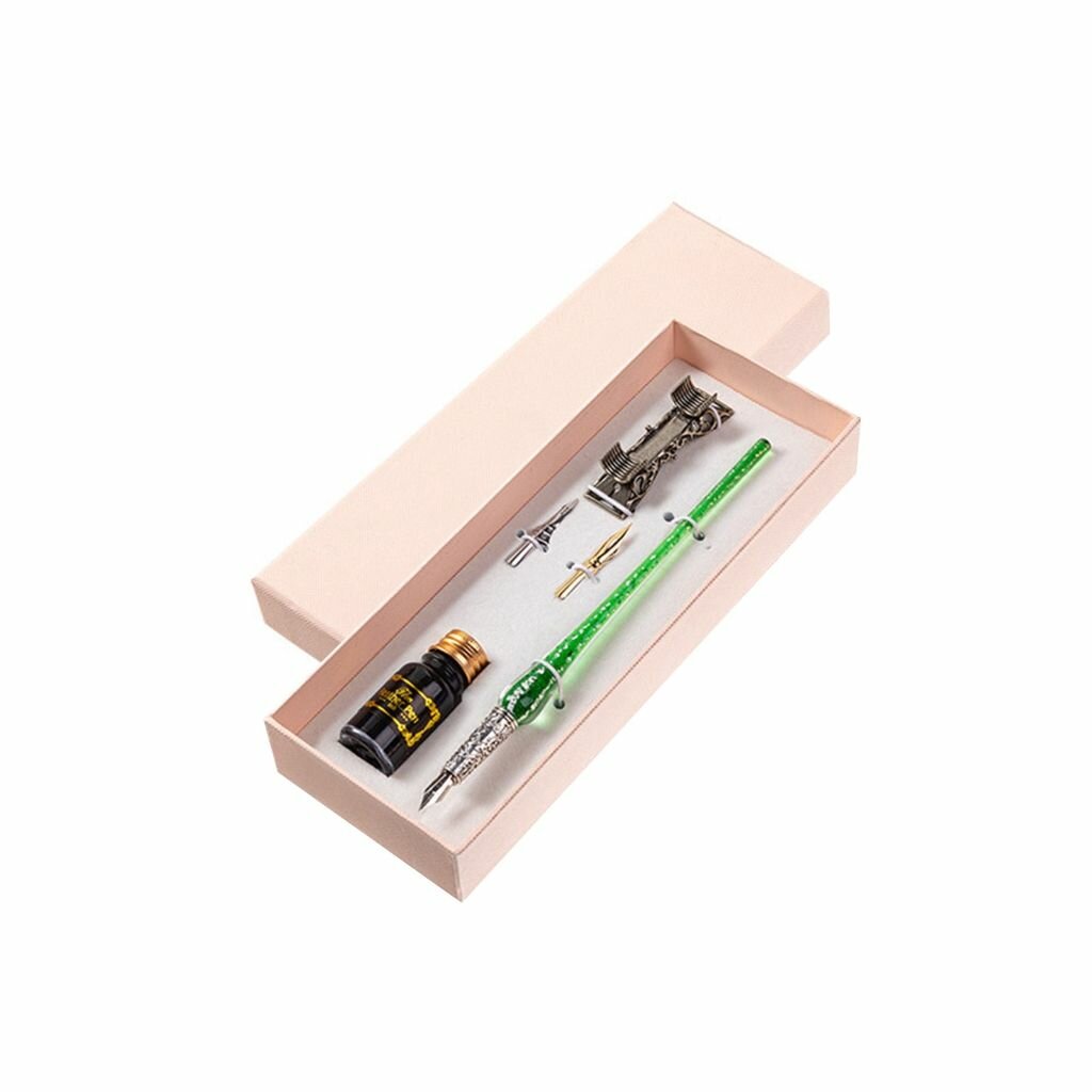 Набор перьев для каллиграфии с чернильницей