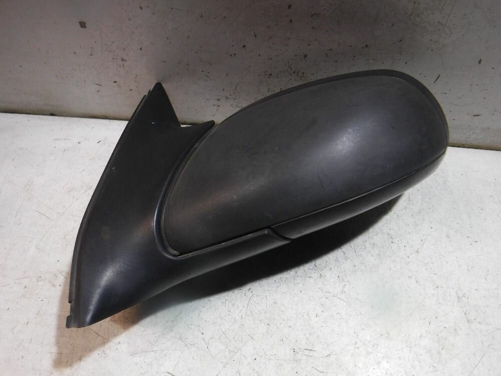 Зеркало левое Opel Omega B 90492211