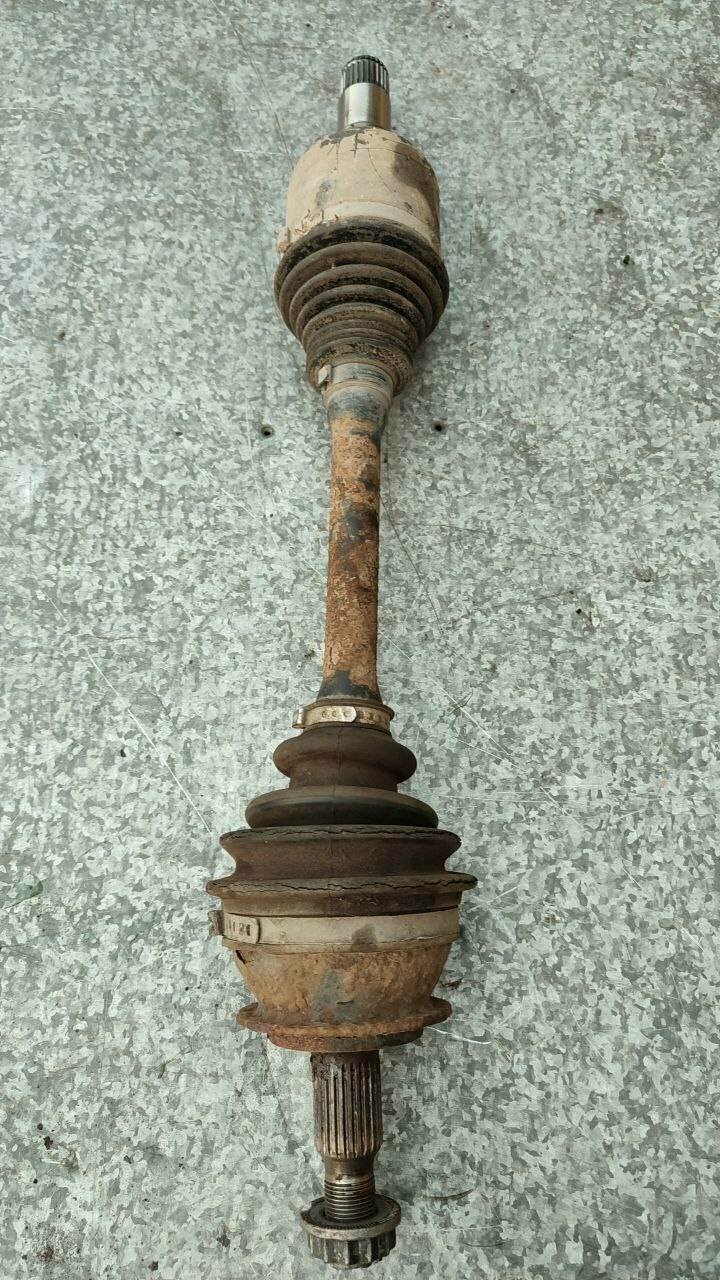 Полуось передняя левая Mercedes-Benz A W169 (2004 - 2008)